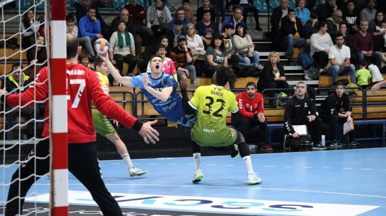 The Basic Rules of Handball Explained - MulcSports