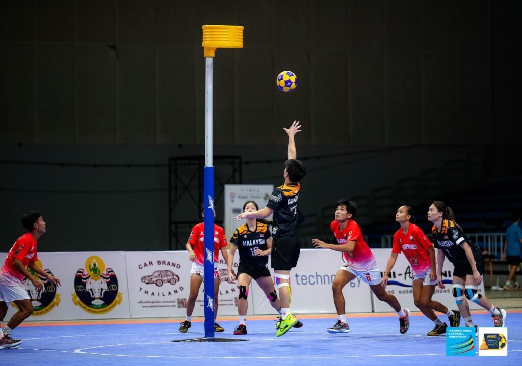 Korfball Rules: How to Play Korfball and Understand the Basics - MulcSports