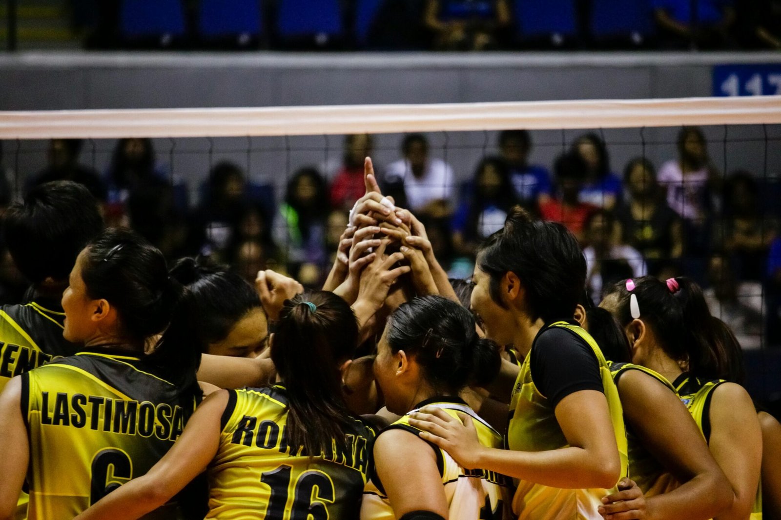 Volleyball Formations Explained – 5-1, 6-2, and More - MulcSports